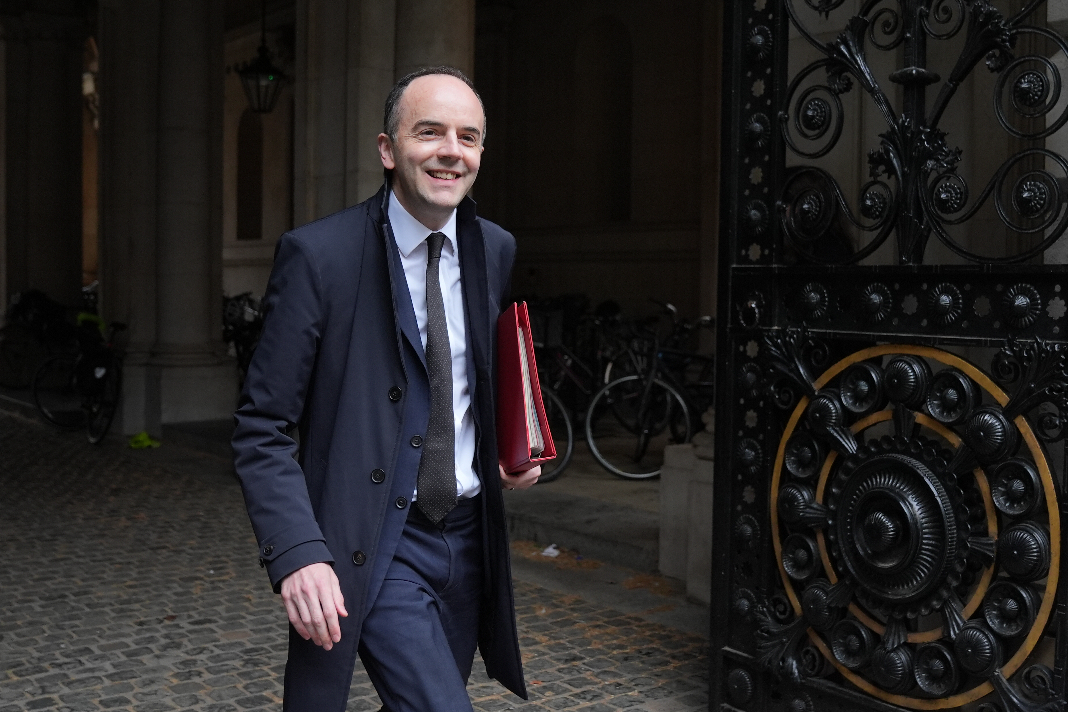 Resident doctors in England to strike in June