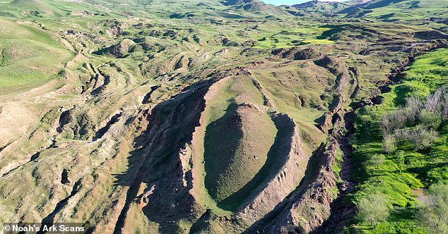 Noah's Ark mystery deepens as ancient map points to resting place of ...