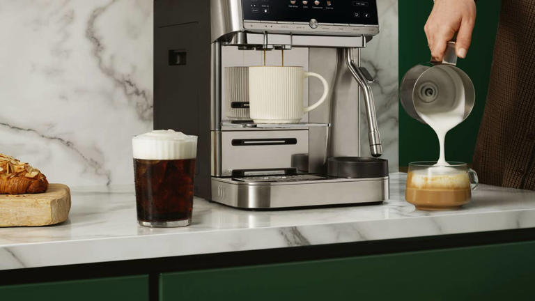 Meet the Ninja AutoBarista Pro: Your new $999 espresso machine for ...