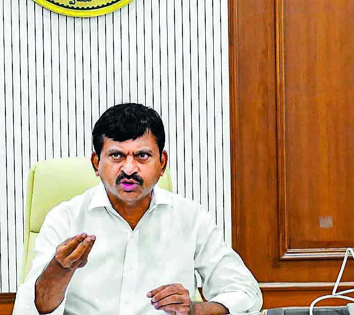 Ponguleti accepts KTR’s challenge on building houses for poor