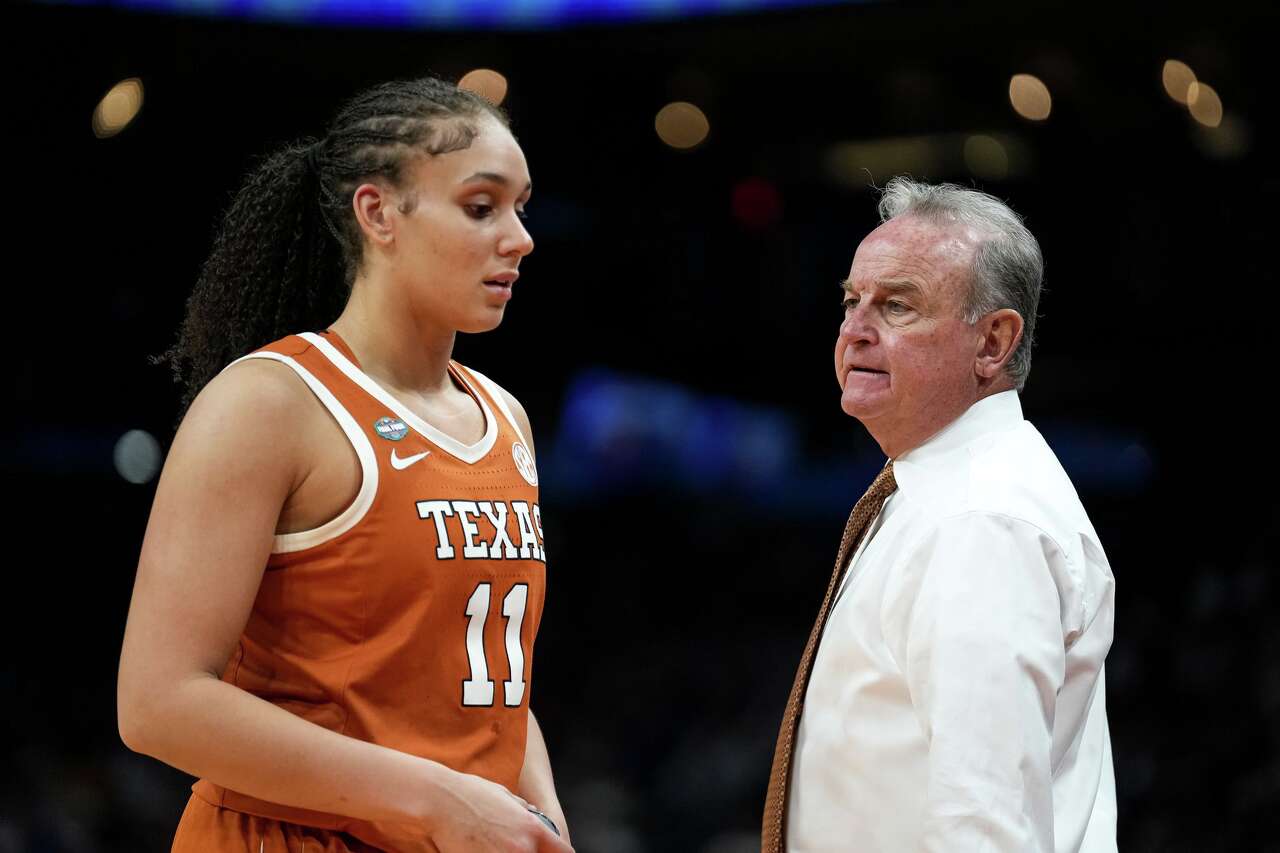 Vic Schaefer talks 3 Texas women's basketball transfers: 'One had no ...