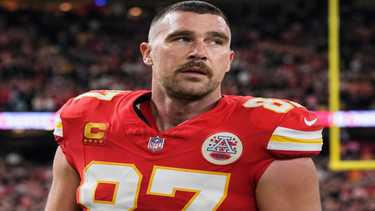 NFL superstar Travis Kelce makes stunning sports move: Is this the ...