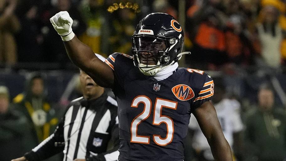 Kyle Monangai, Jonathan Brooks among 2026 fantasy football running back ...