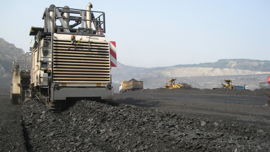 Coal India OFS: Govt to exercise greenshoe option to sell additional Rs ...