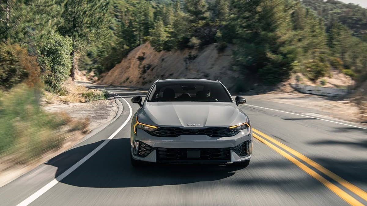 2025 Kia K5