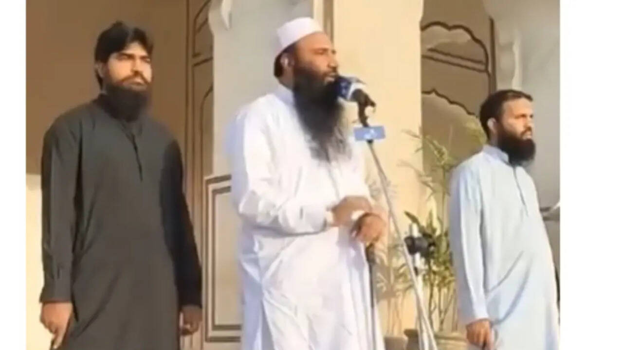 'Assassinated, destroyed and ruined': LeT leader threatens Pakistan ...