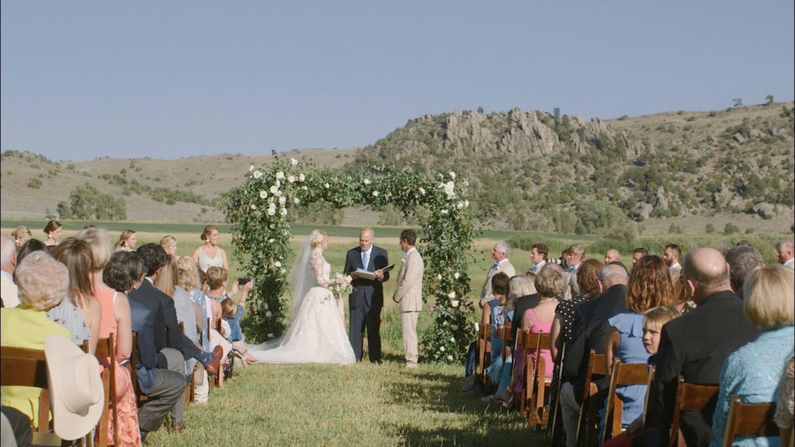 A graceful Wyoming wedding with polished countryside touches