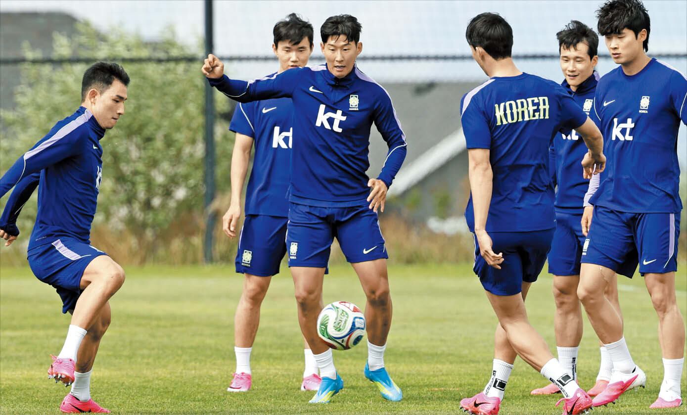 South Korea national team begins high-altitude training