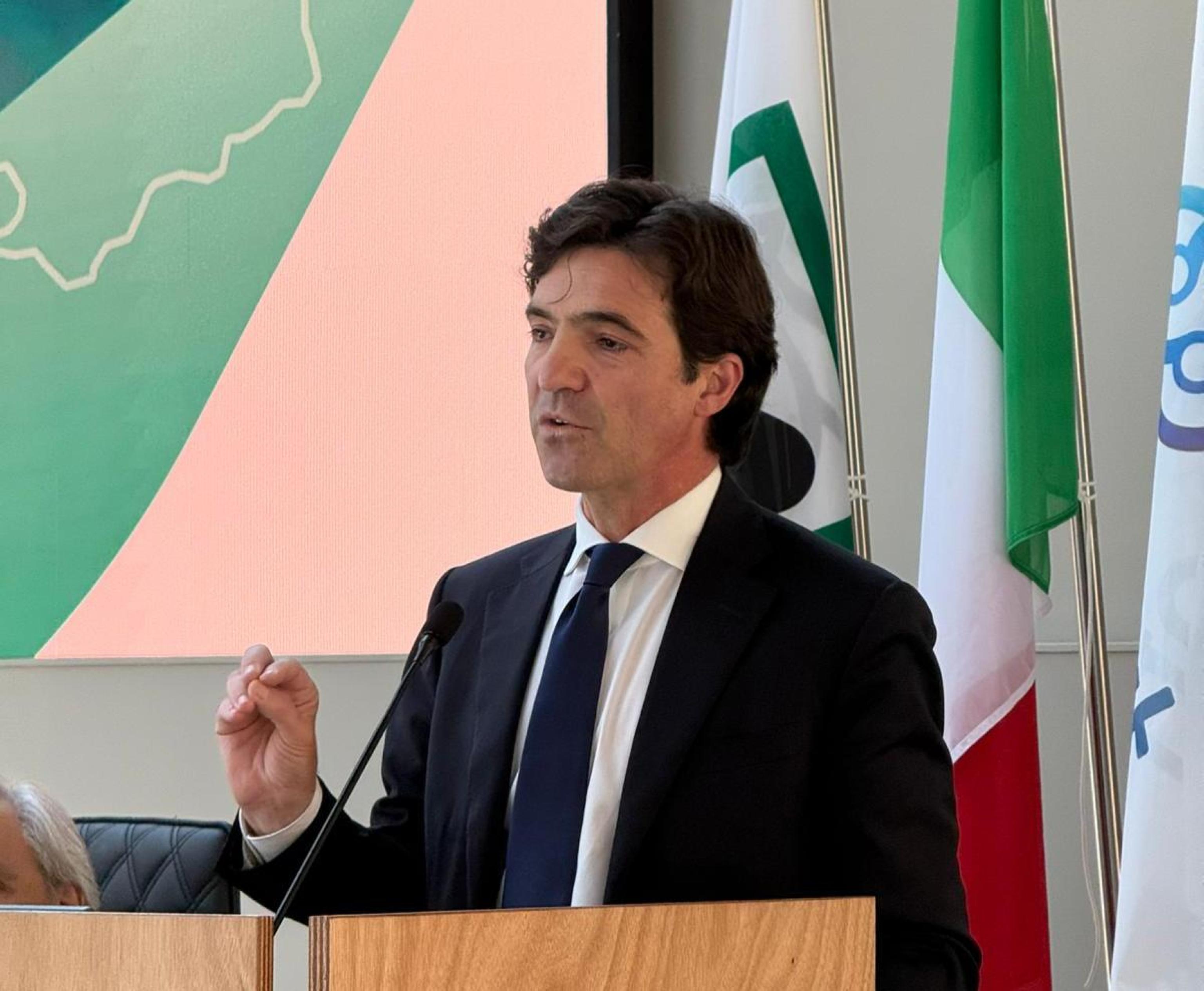 Acquaroli, 'il territorio è il cuore pulsante del sistema sanitario'
