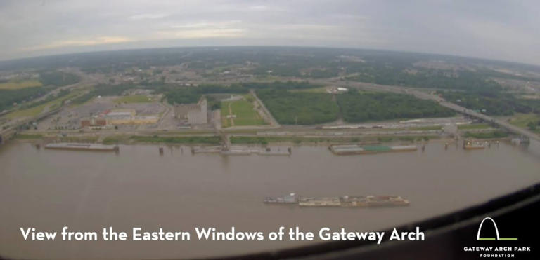 Incoming barge signals key moment in construction of new bridge