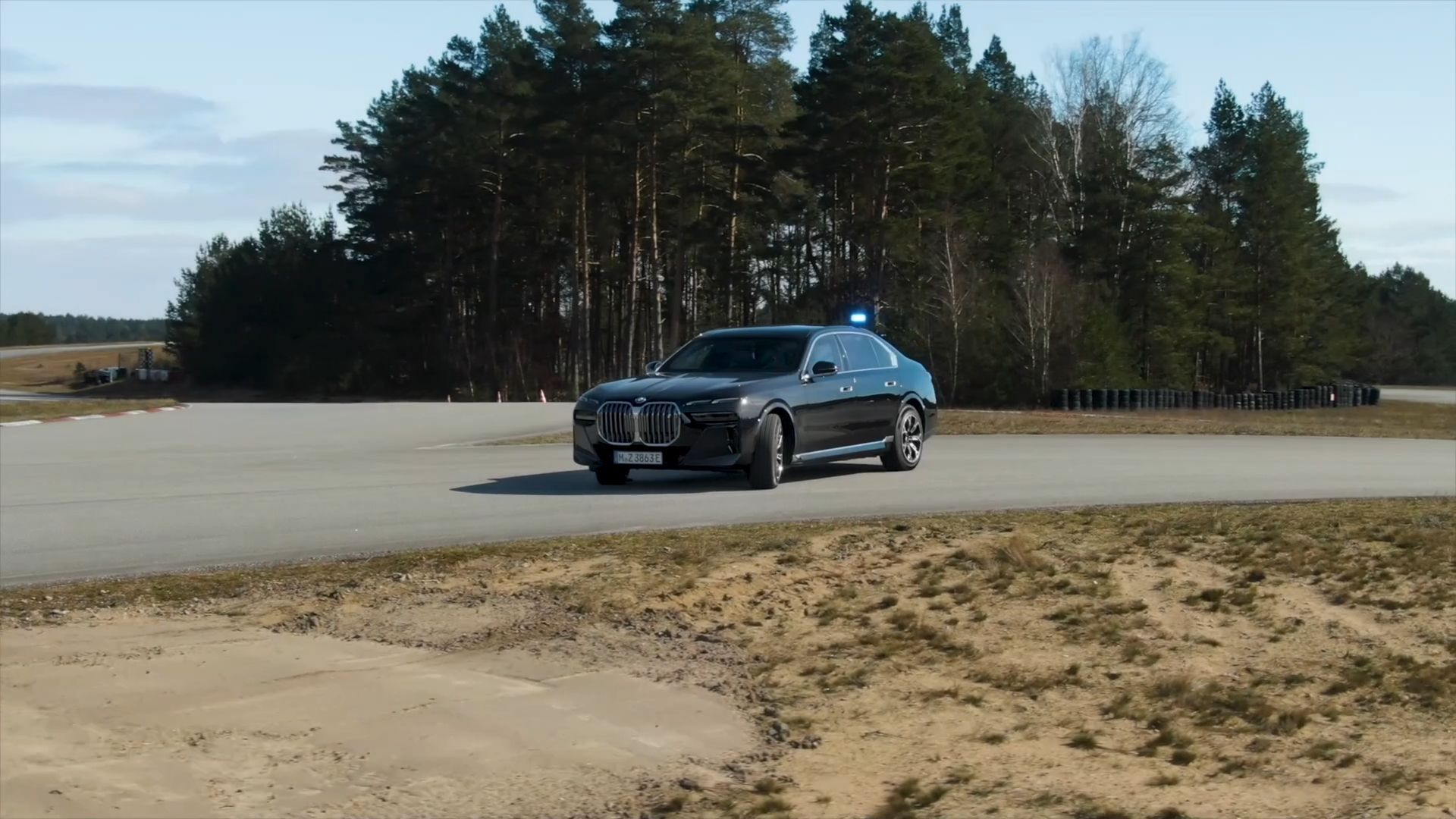 BMW security vehicle trainings - maßgeschneiderte Sicherheit aus einer Hand