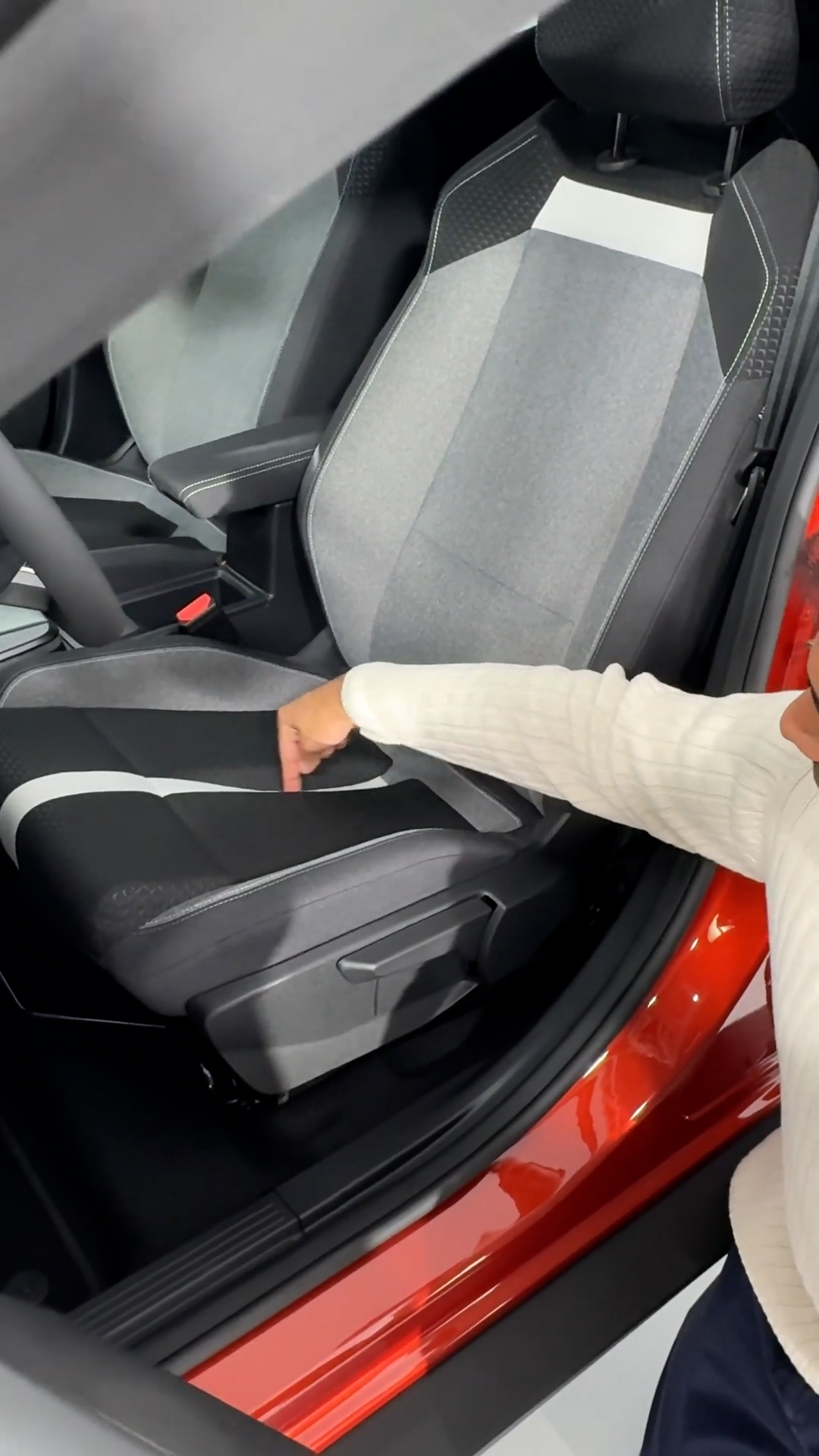 What does the latest Opel Frontera look like?