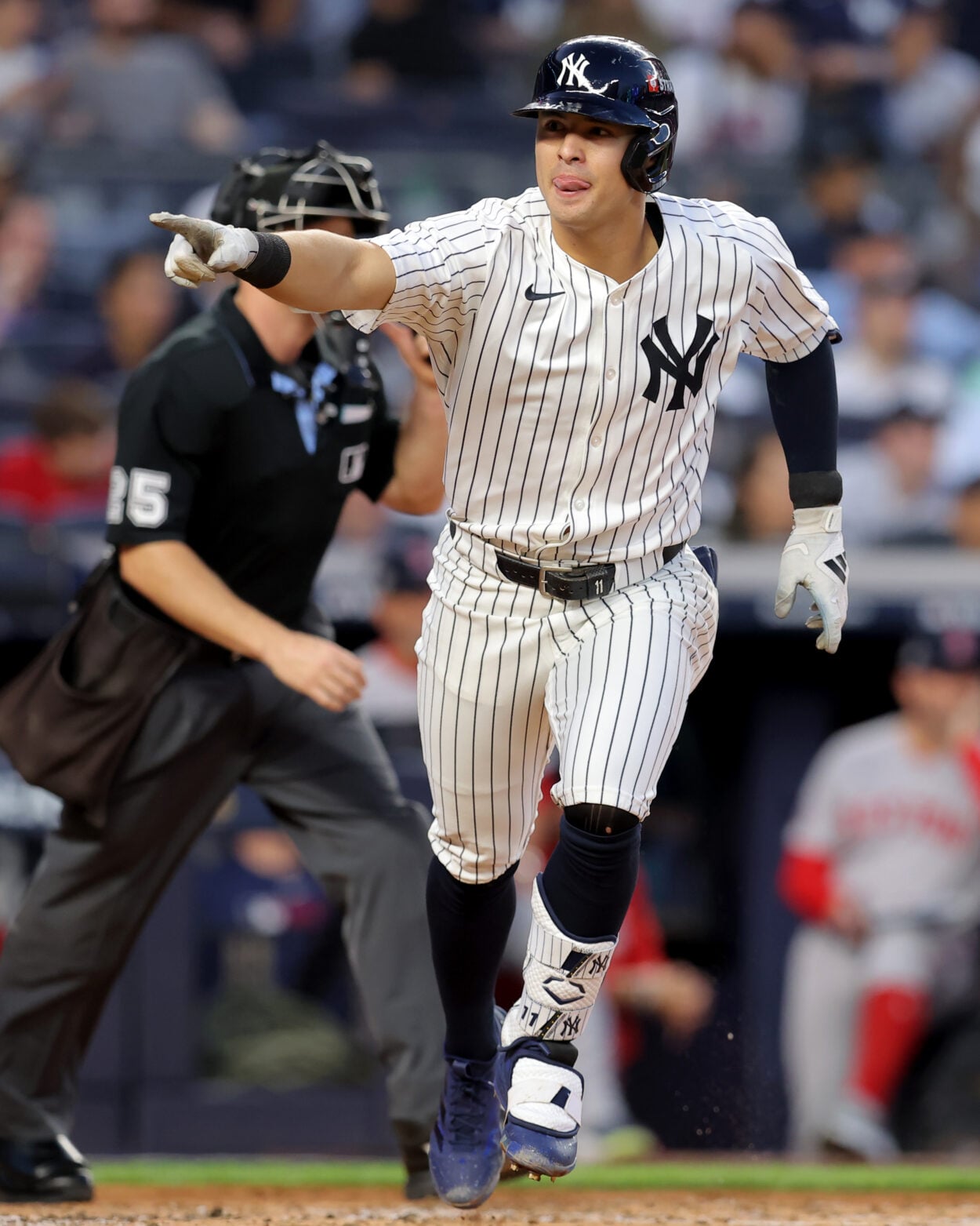 Yankees should let Anthony Volpe fight for Ryan McMahon’s job