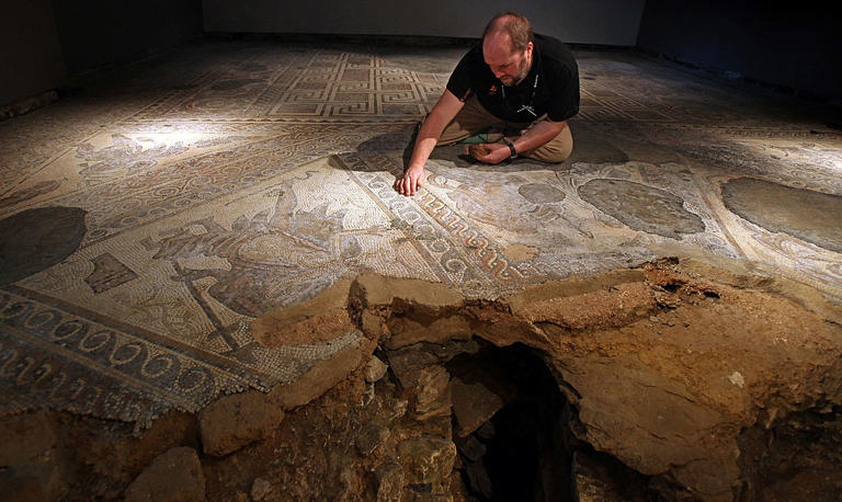 The Romans and Vikings left few genetic traces of their occupations of ...