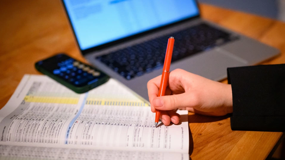 Business.com shares guidance on scalable accounting choices