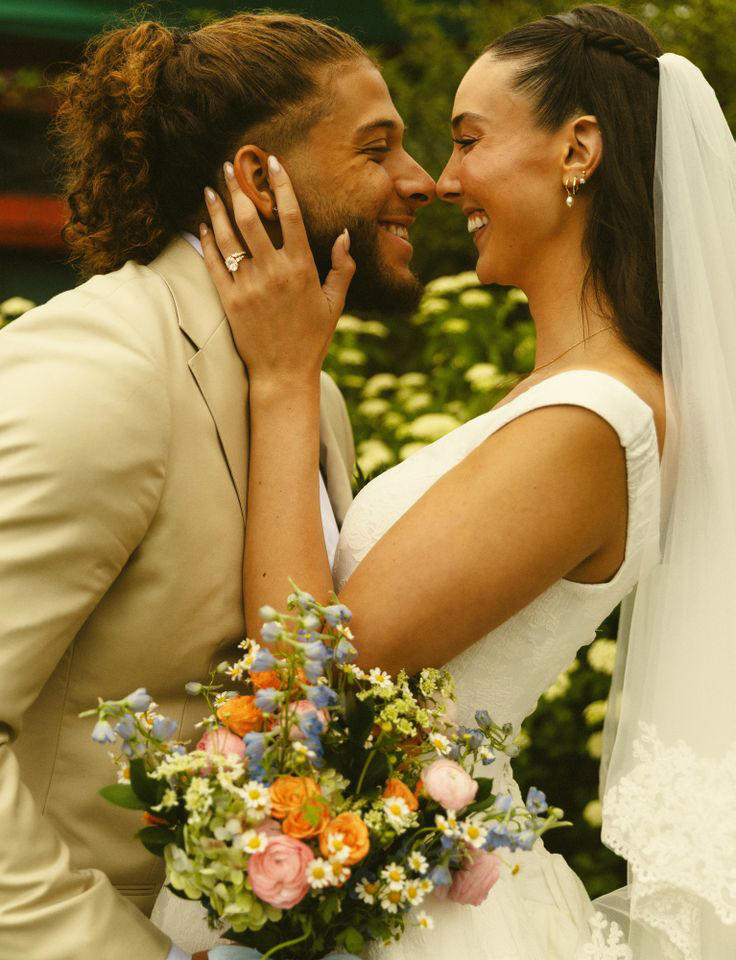 Kansas City Chiefs' Ashton Gillotte marries pro volleyball player Cara ...