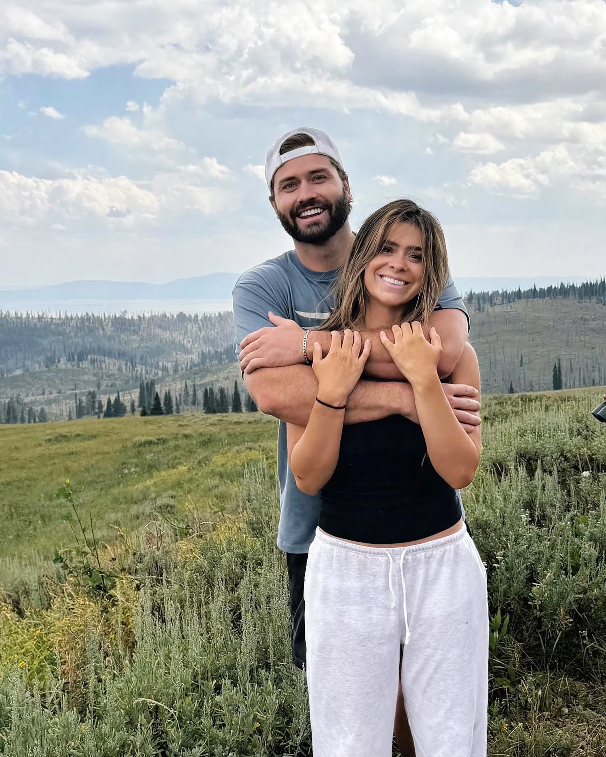 Taylor Frankie Paul details ‘psychological torture,’ posts bruised-arm ...
