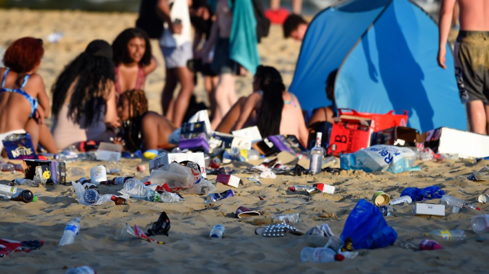 Thousands get bank holiday parking fines at resort