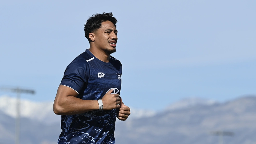 Cowboys sign Sharks duo as Taulagi exit looms