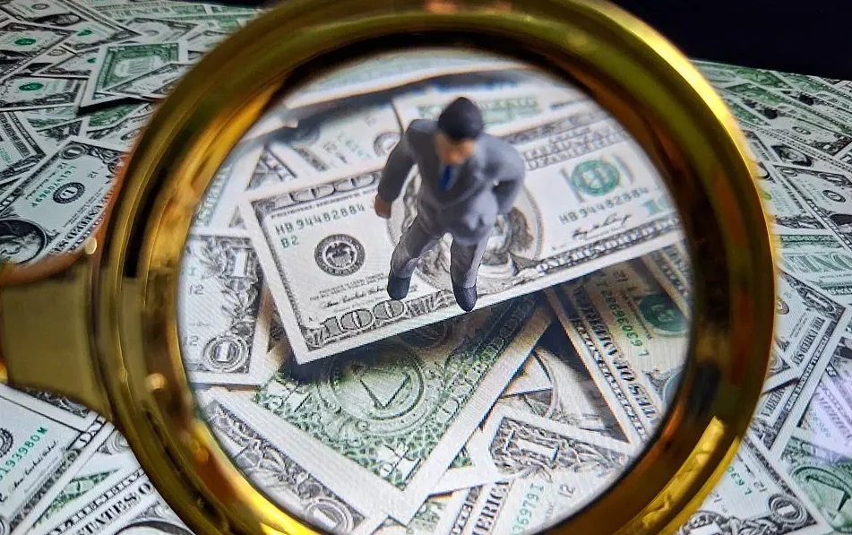 Smart money moves the wealthy swear by