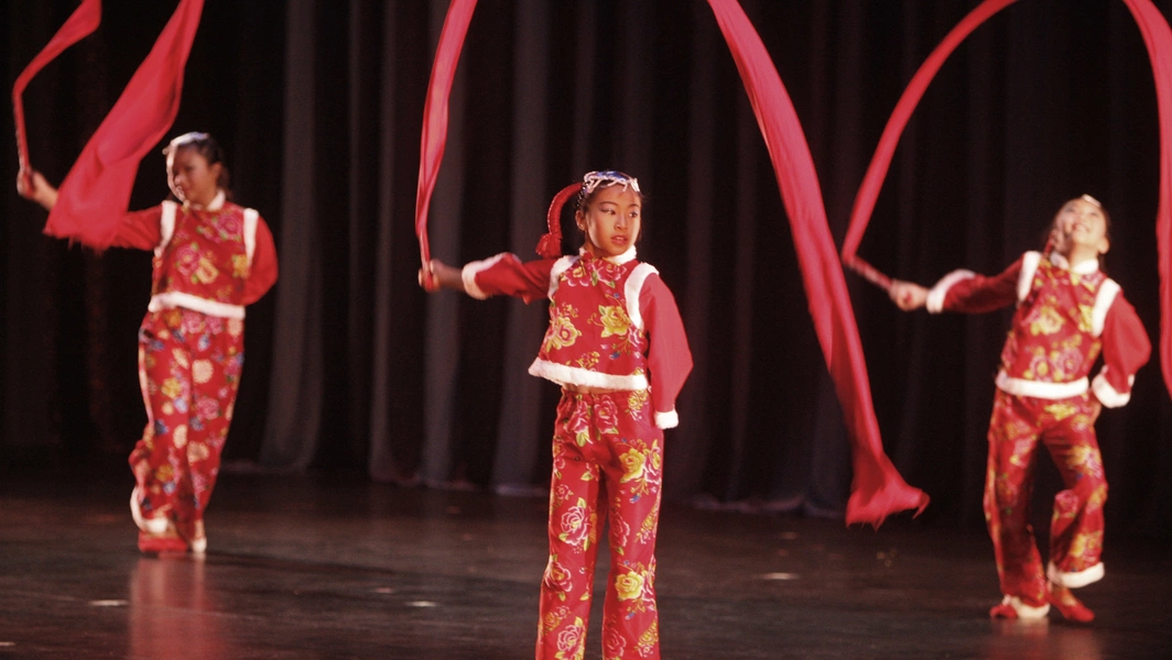 Bollywood star Amit Pawar brings dance classes to Bay Area