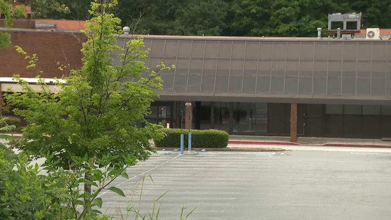 Body found in vacant Cobb County Kroger store identified
