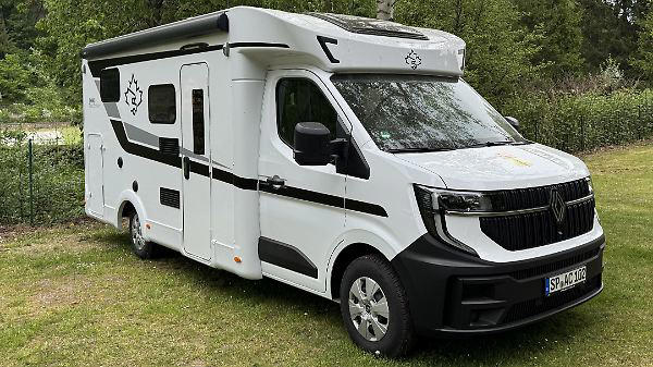 Attraktiver Grundpreis: Ahorn Camp T690 auf Renault Master - gute Basis ...