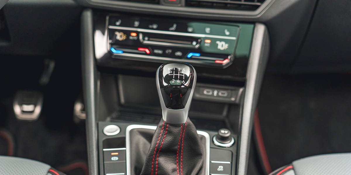 Volkswagen will stop selling cars with manual transmissions in the US ...