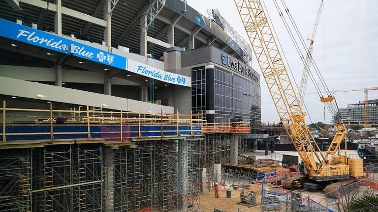 Liam Coen knows just how to guide the Jaguars through stadium ...