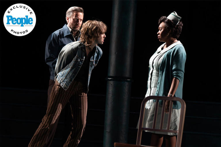 Girl, Interrupted comes to the stage in first-look photos of play ...