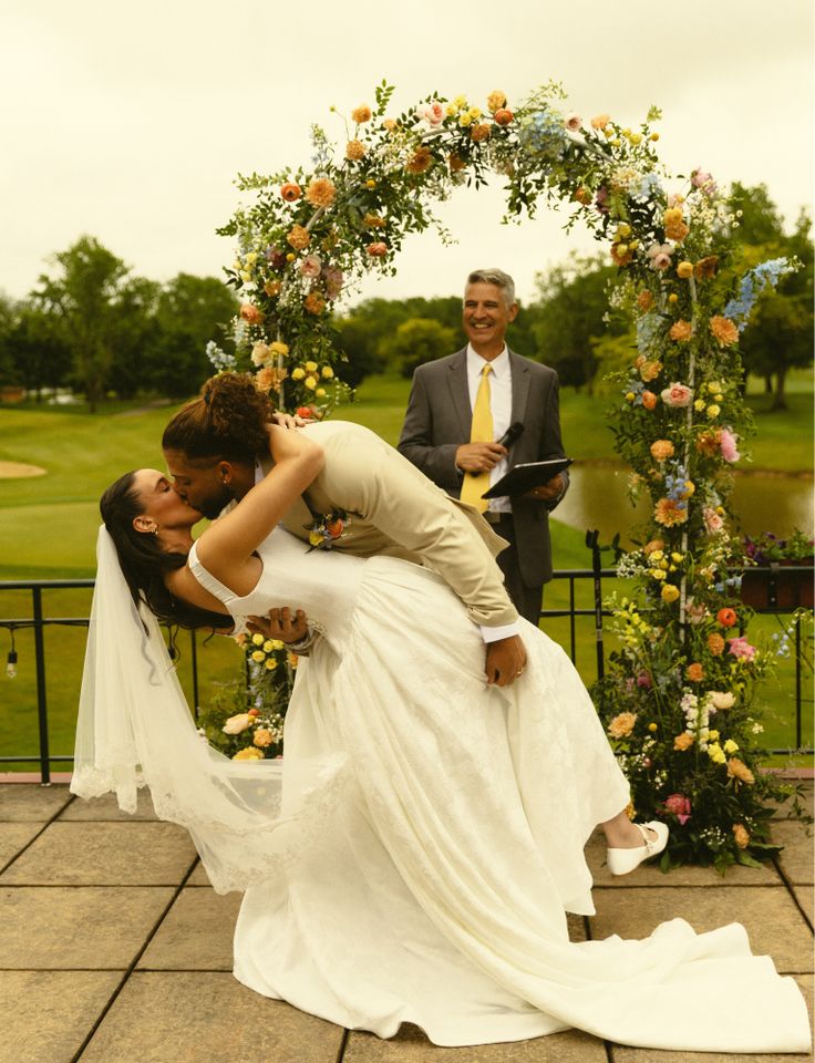 Kansas City Chiefs' Ashton Gillotte marries pro volleyball player Cara ...
