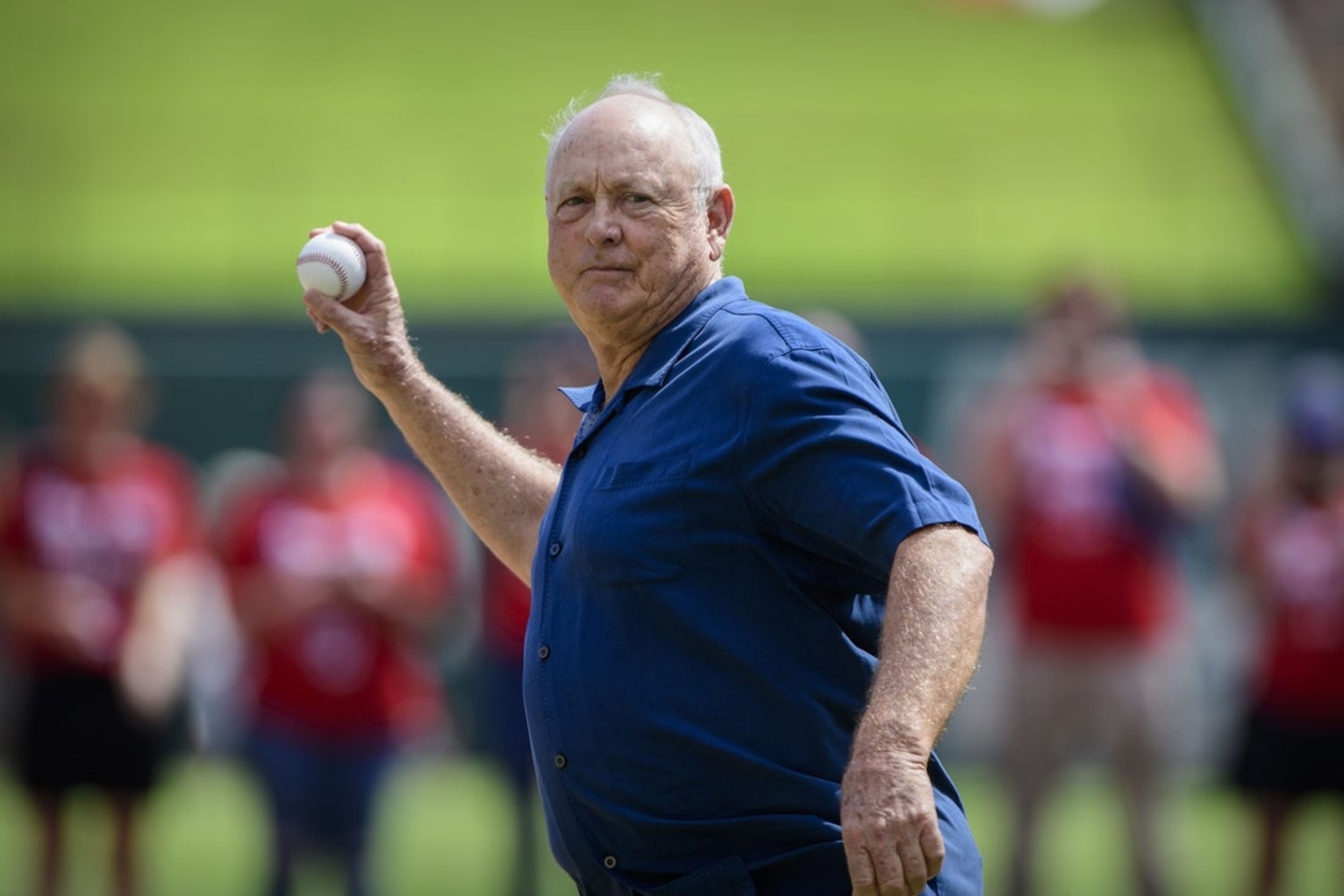 Rangers' giveaway celebrates Nolan Ryan's 'bloody lip' game