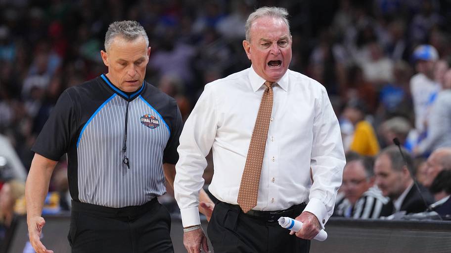 Vic Schaefer hints at a shocking reason for 1 of Texas's 4 transfer ...