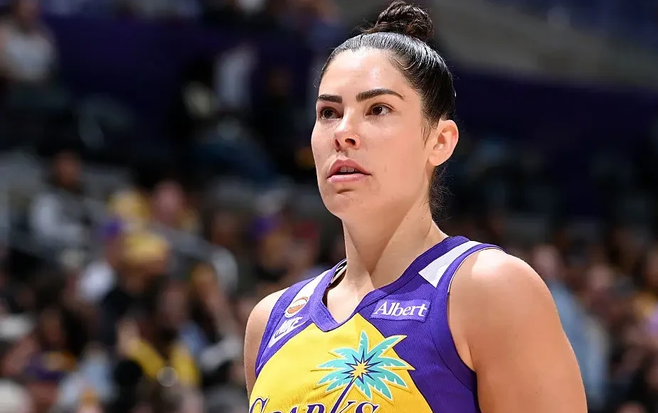 Sparks' Kelsey Plum sidelined at least a week with ankle sprain