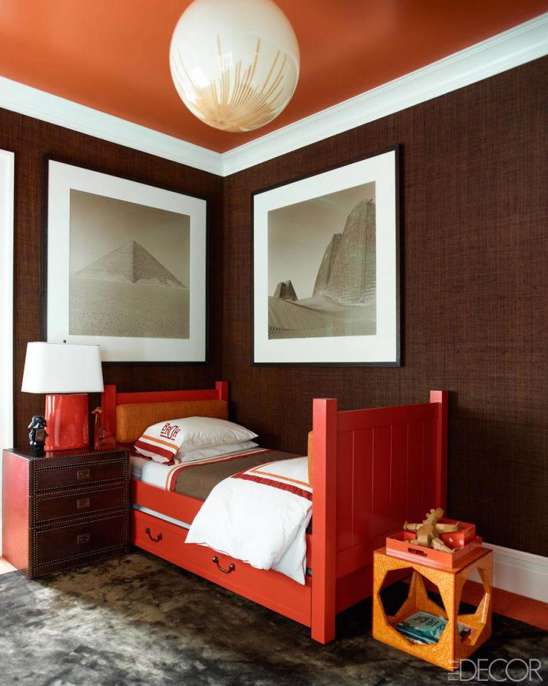 The best colors to pair with chocolate brown, according to designers