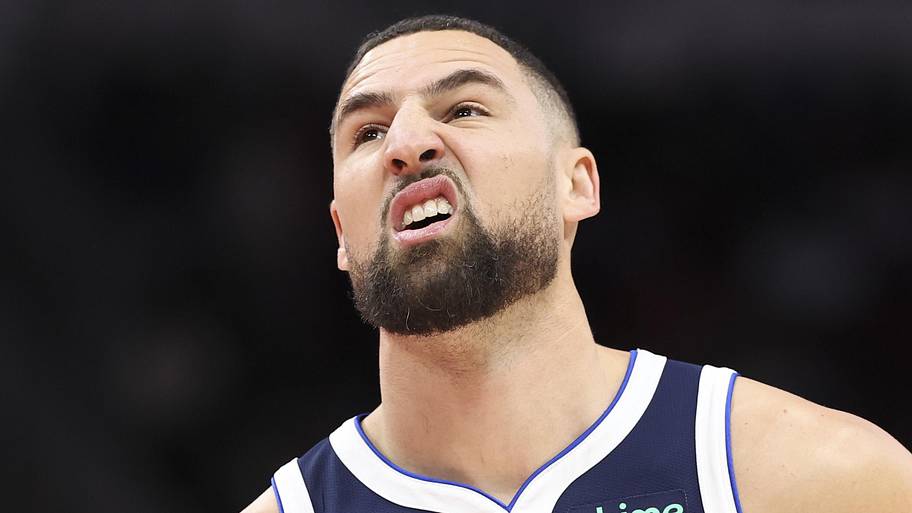 Why the Mavericks are more likely to trade Klay Thompson than bet on a ...