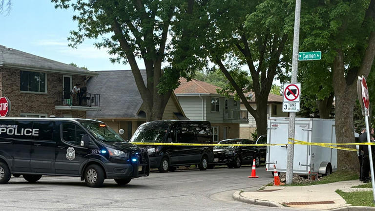 Milwaukee shootings Wednesday; 1 dead, 1 wounded