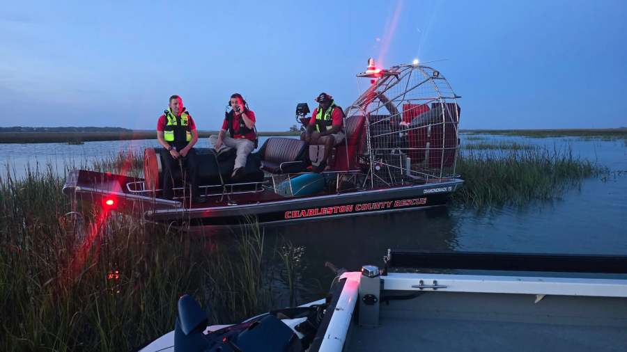 Rescue crews respond to overturned jet ski near Charleston