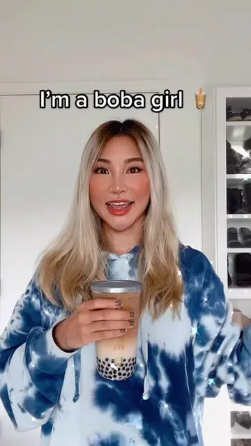 Boba girl in a boba world with lashes that feel fantastic