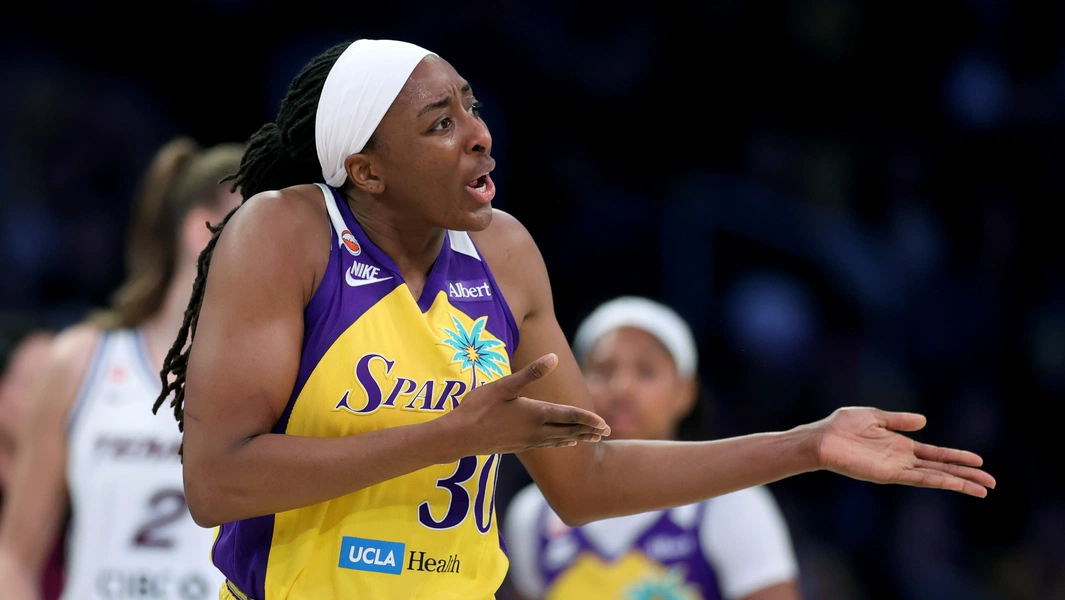 Sparks' Kelsey Plum sidelined at least a week with ankle sprain