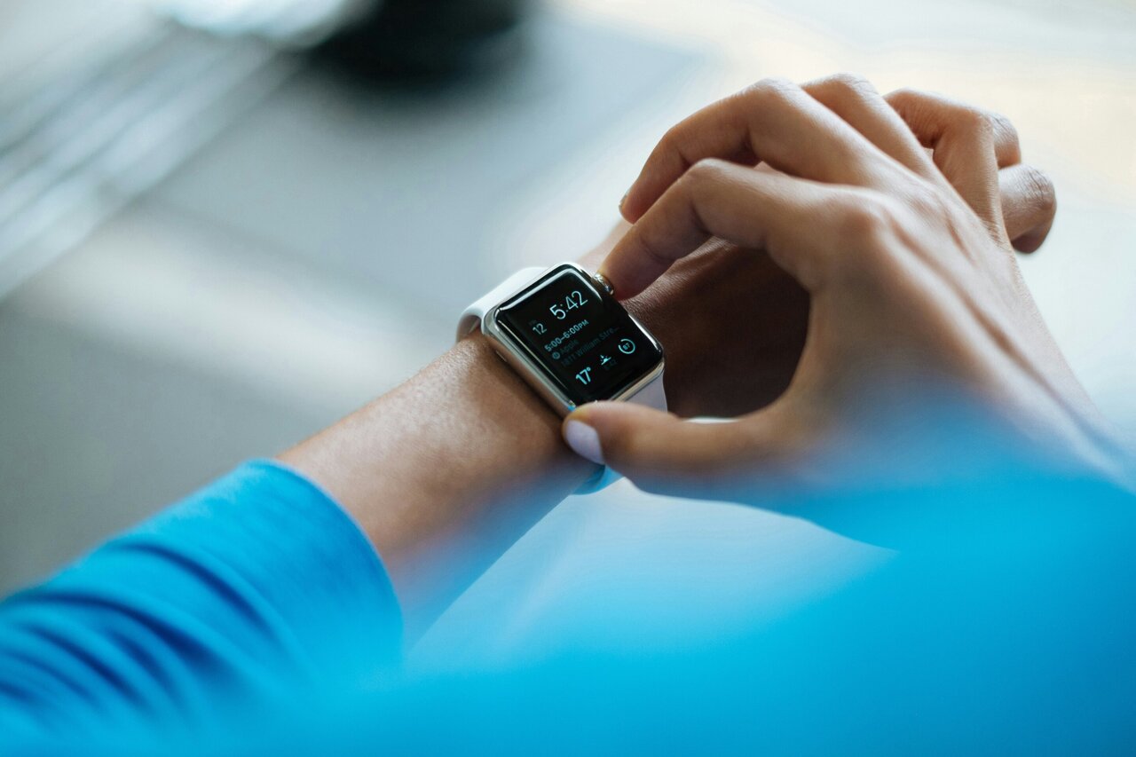 Smartwatch seizure app spots 98% of tonic-clonic seizures, cuts false ...