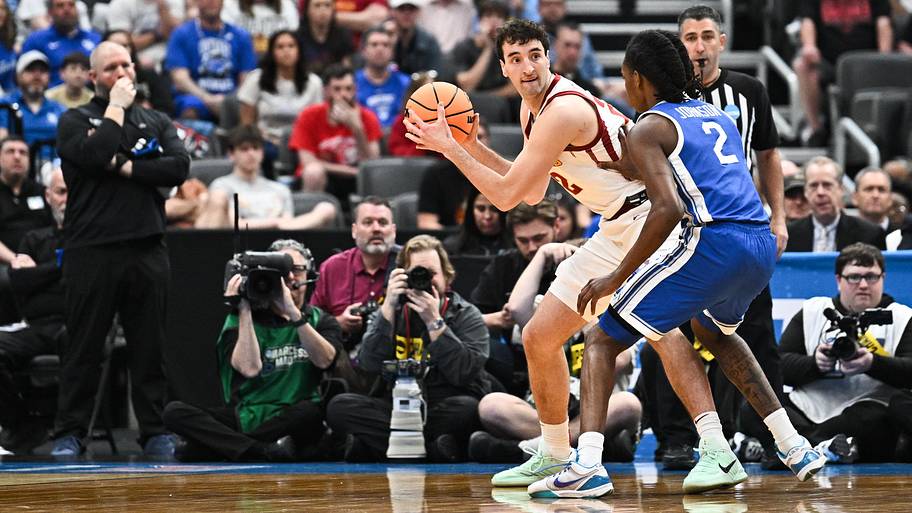 Decision day has arrived for Milan Momcilovic as Kentucky plays the ...