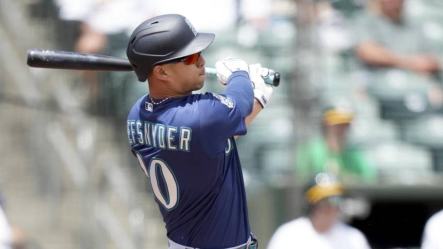 Mariners finally get the Rob Refsnyder they paid for with push into 1st ...