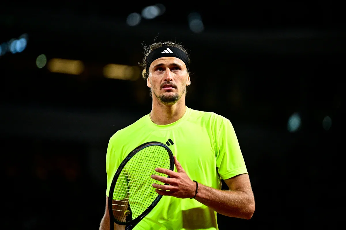 Roland-Garros: Zverev murskasi Machacin – yöistunto oli yhden miehen show