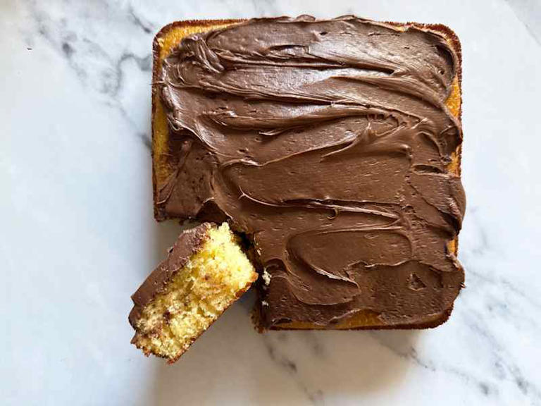 This underrated boxed cake mix is so good, you'd think it was homemade ...