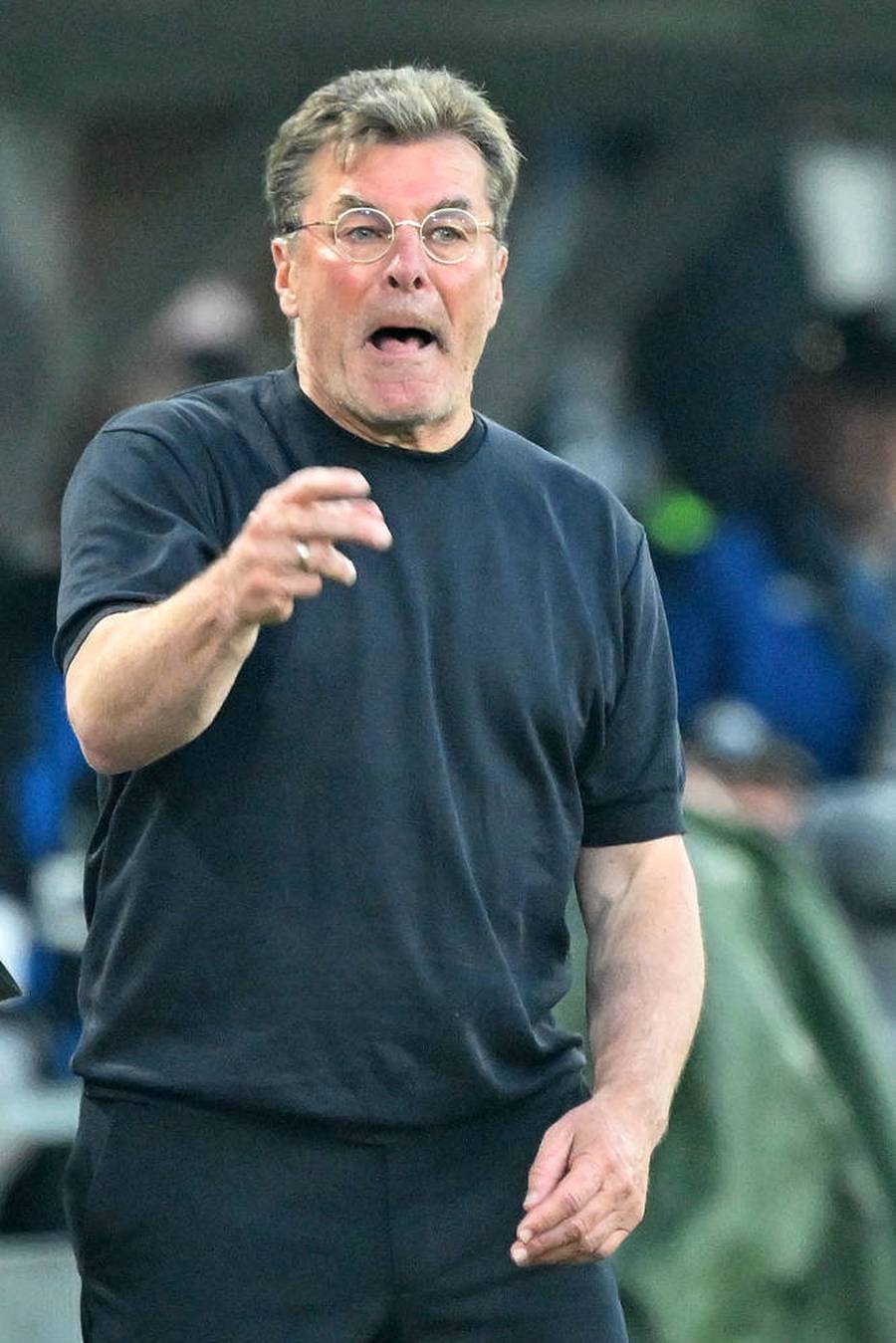 Hecking wohl trotz Abstieg befördert