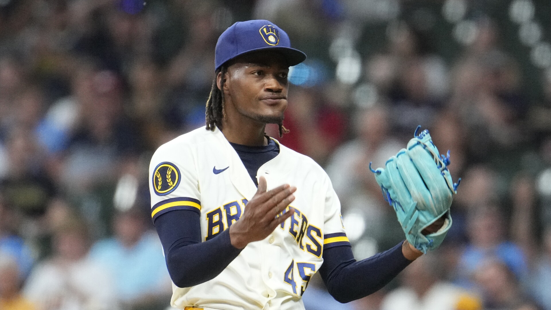 Cardinals’ Marmol says Brewers relayed signs from dugout, leading to ...