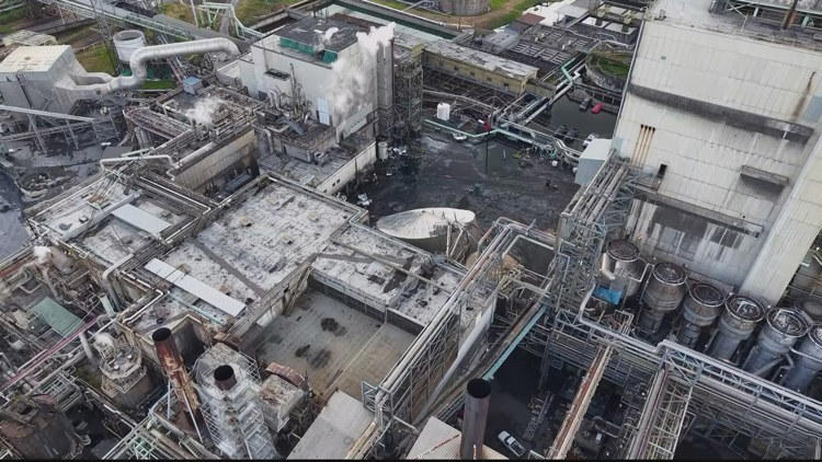 2 confirmed dead, recovery efforts underway in Longview chemical tank ...