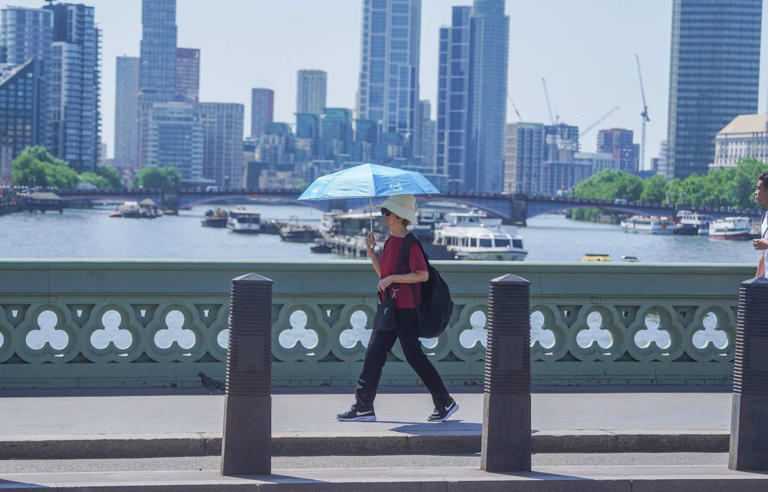 Canicule : On vous explique cette technique utilisée pour désinformer ...