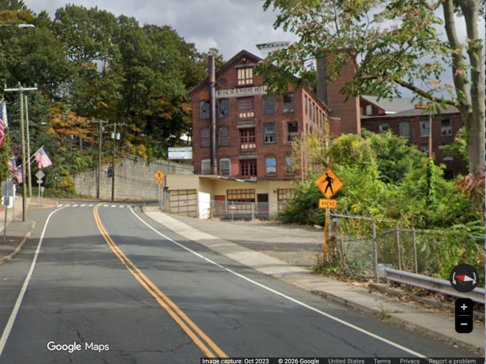 Car slams into 'rock' wall in Rockville